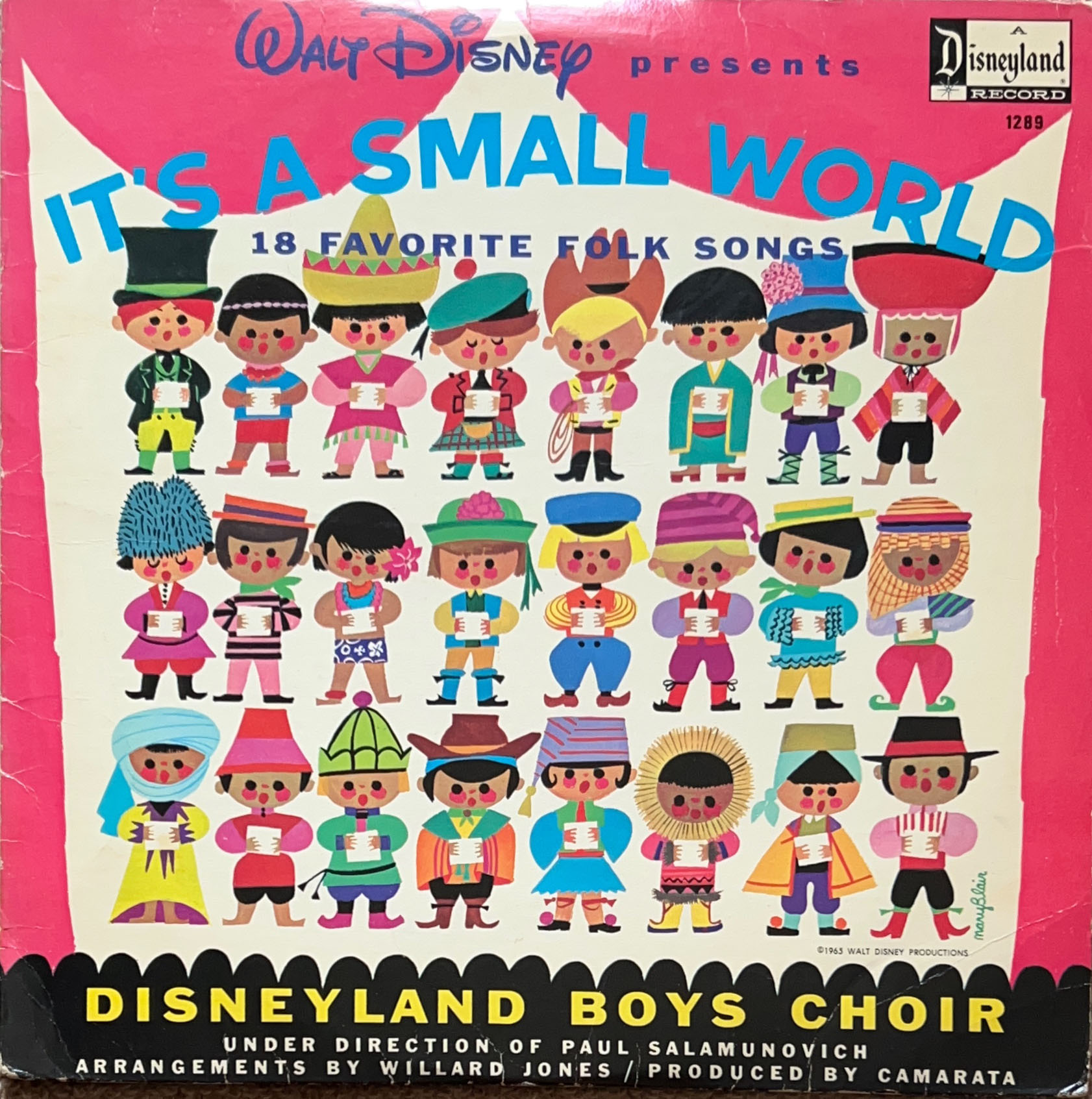 IT'S A SMALL WORLD FAVORITE FORK SONGS [LP] - DISNEY BOYS CHOIR - bar ...